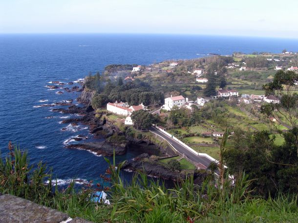 Azorien matkakuvat - Lagoa, Kalasatama ja luonnonvesi allas | Napsu