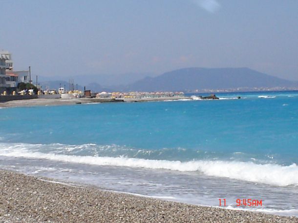 Rodoksen matkakuvat - TUULINEN RANTA | Napsu