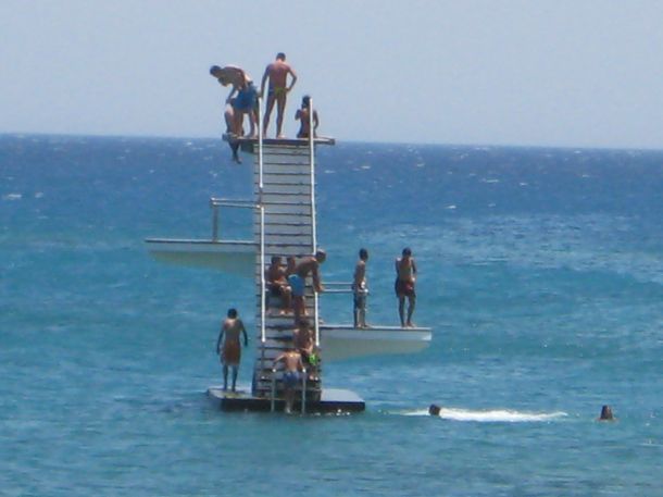 Rodoksen matkakuvat - Ellin rannan hyppytorni | Napsu