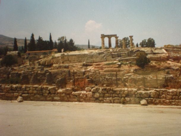 Kreikan matkakuvat - Vanha Korintti | Napsu