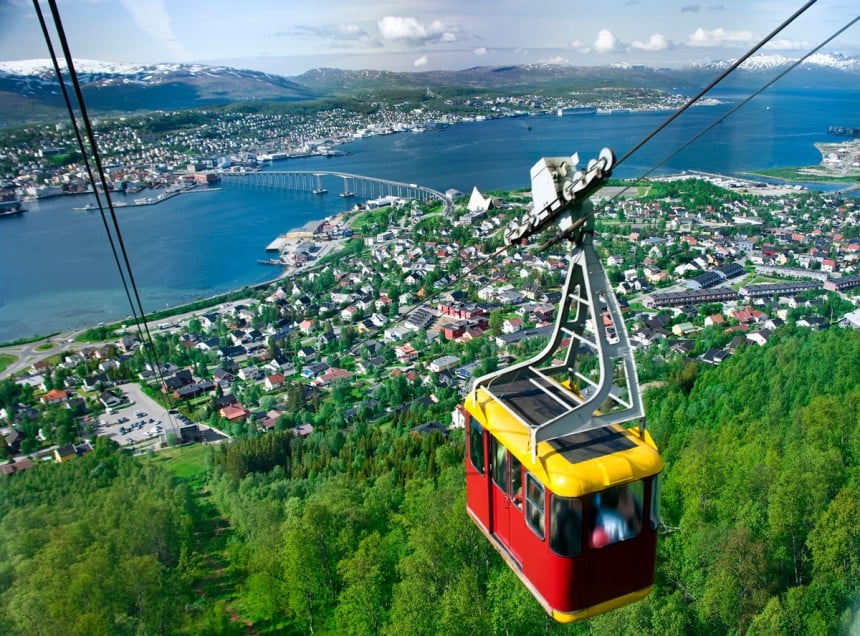 Suuntana Tromssa? Nappaa tästä matkavinkit revontulien, vuonojen ja ...